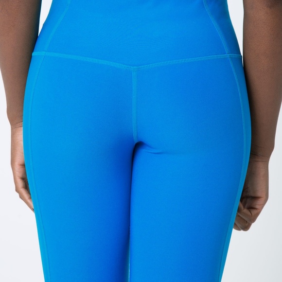 MPG | Pants & Jumpsuits | Dare Signature Capri Azure | Poshmark